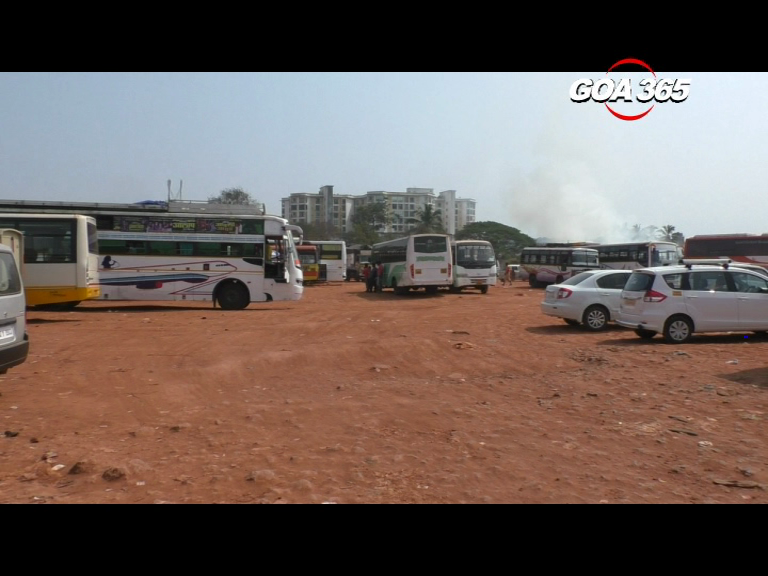 New bus stand site in Mapusa has become a waste dumping spot